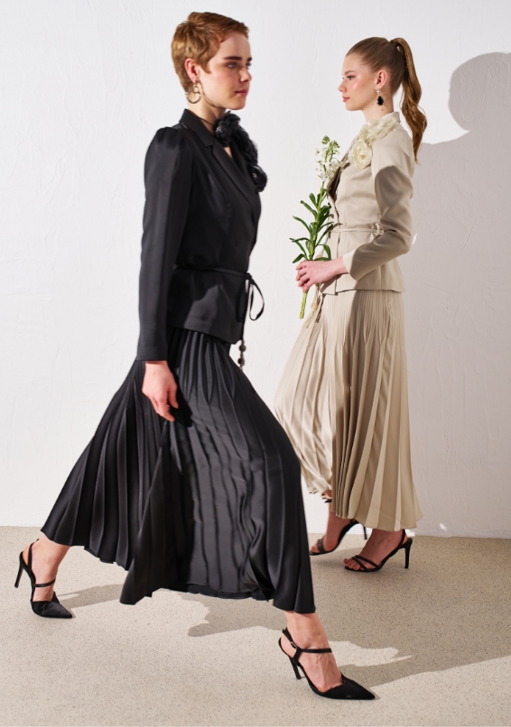 Şık ve Tarz Kadın Giyim Modası Öncüsü - Kayra