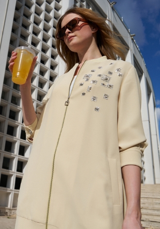 Şık ve Tarz Kadın Giyim Modası Öncüsü - Kayra