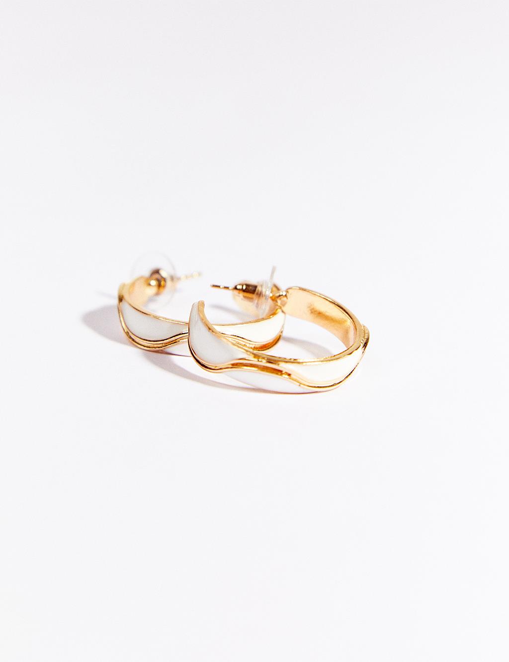 Ring White Enamel Earring White