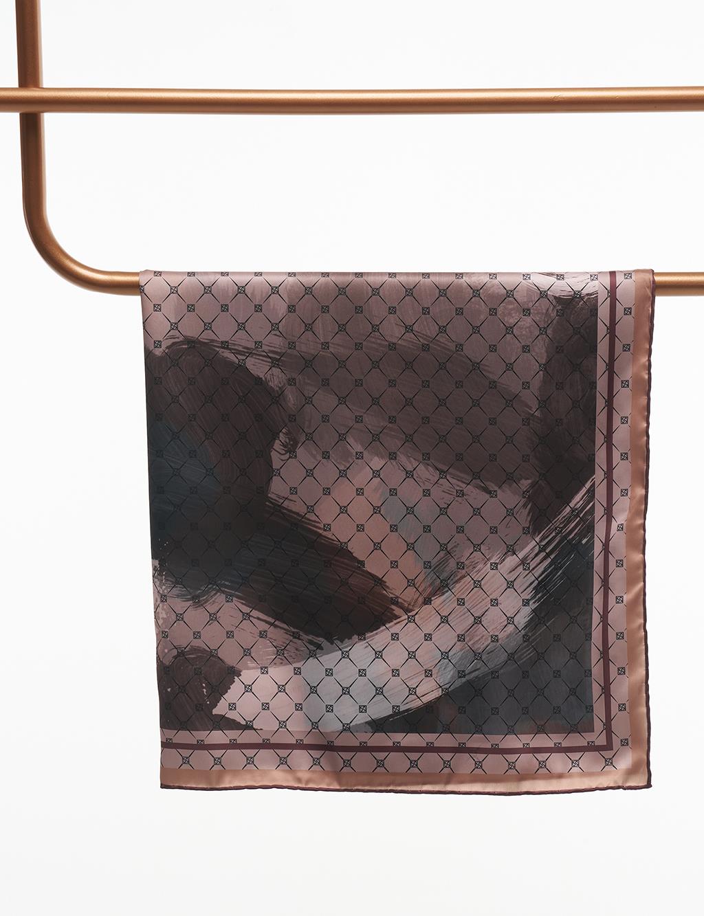 Abstract Pattern Scarf Coffee